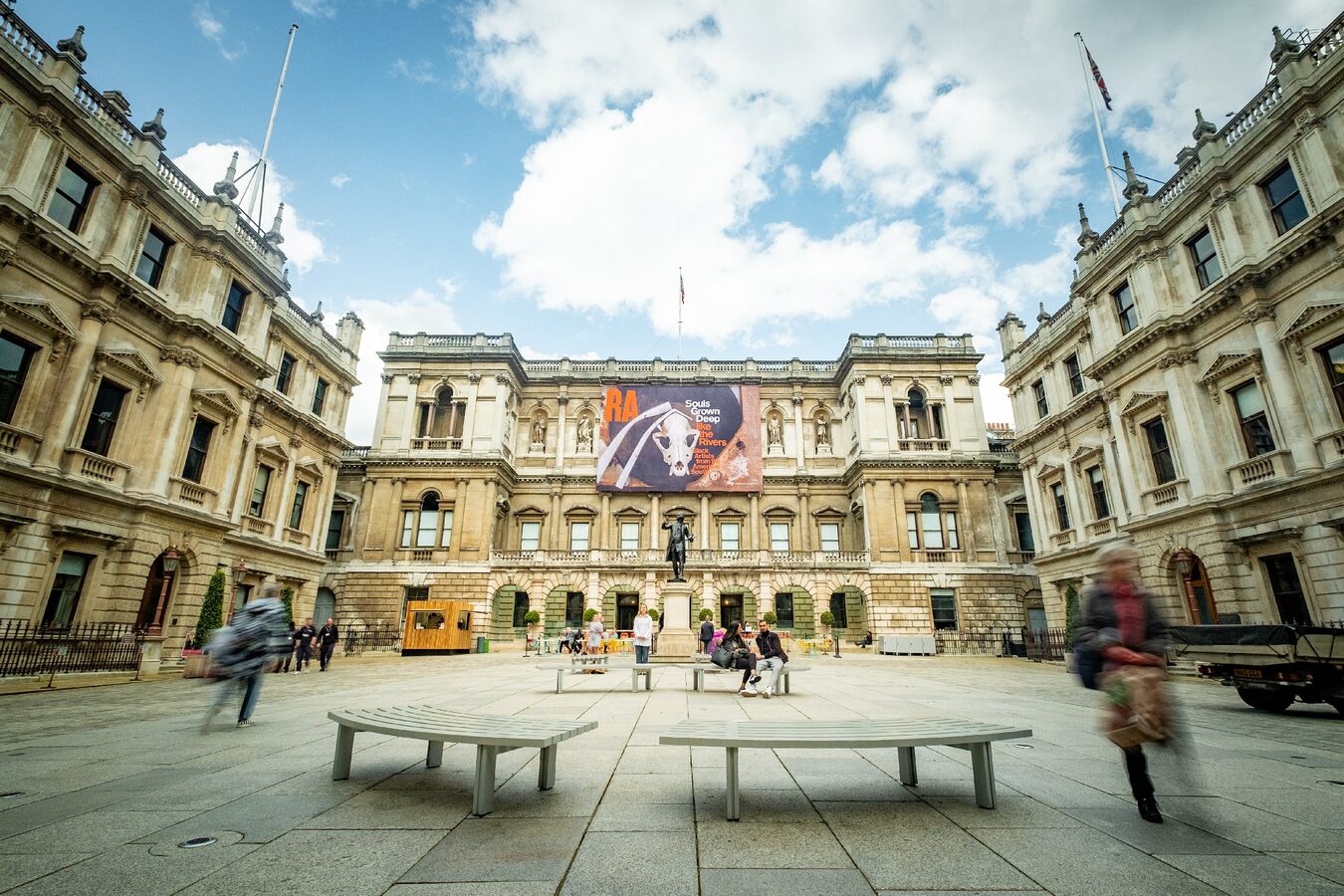 Mayfair, Londres : Élégance, Culture et Shopping de Luxe • Come to London