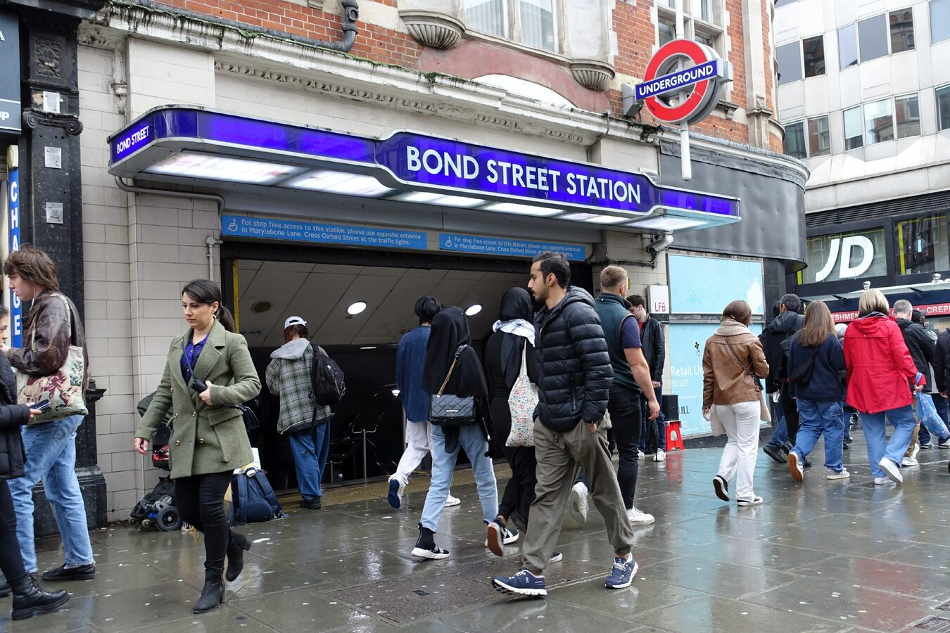 Mayfair, Londres : Élégance, Culture et Shopping de Luxe • Come to London