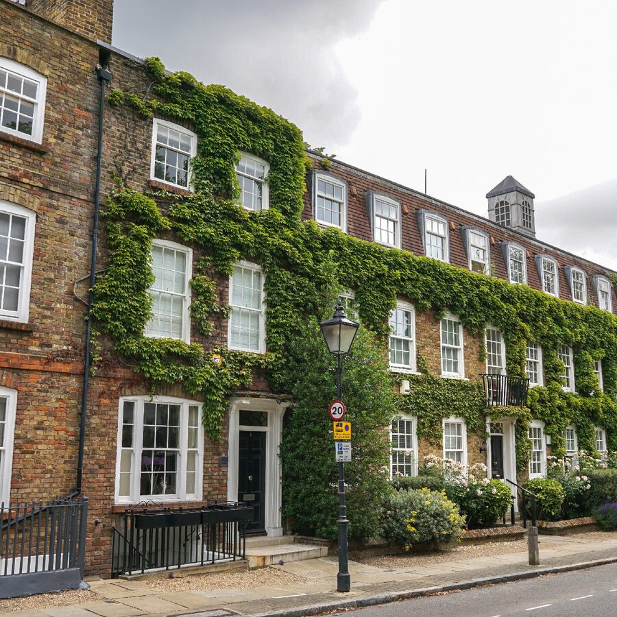 Explore Hampstead Village • Come to London