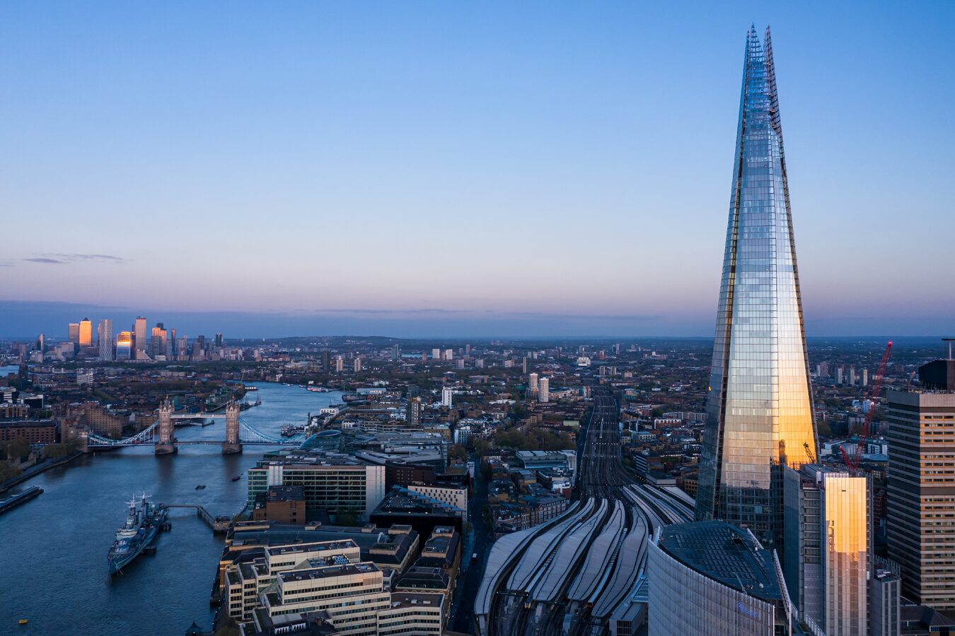 The Shard: London from Above an Iconic Structure • Come to London