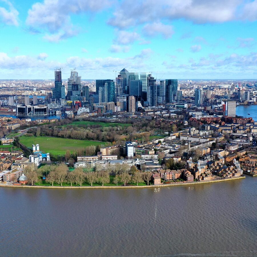 Isle of Dogs: Urban Cultural Hub • Come to London