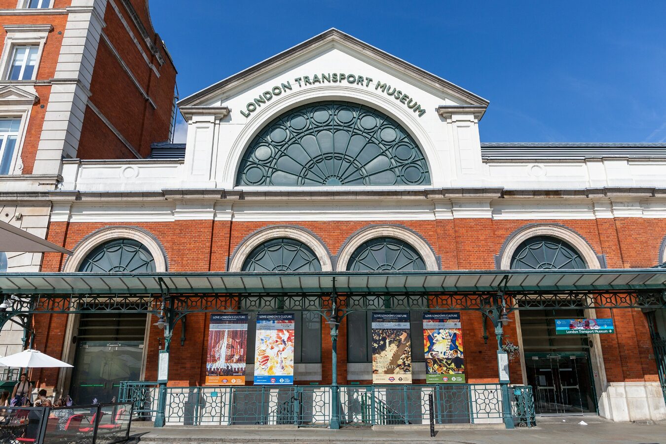 "Explore Covent Garden Piazza" • Come to London