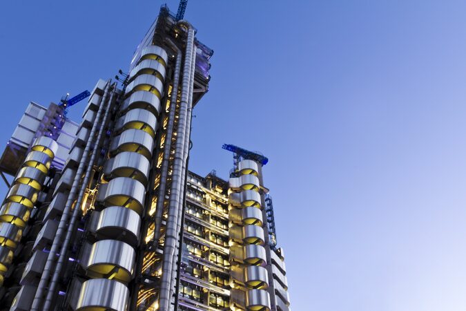 One Canada Square: The Epicenter of Canary Wharf • Come to London