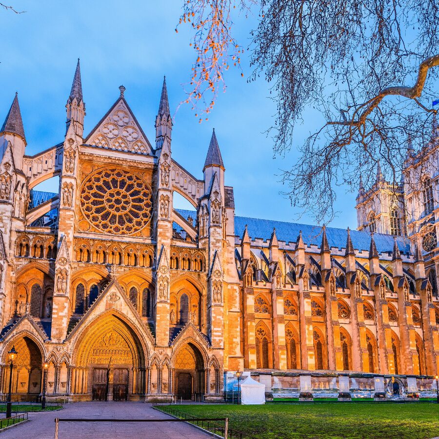 Westminster Abbey: Historical and Religious Treasure of London • Come ...
