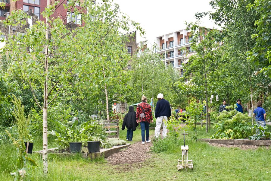 History and Significance of Dalston Eastern Curve Garden • Come to London